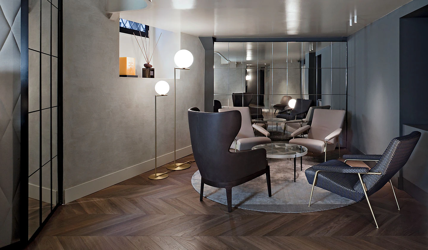 Montenapoleone Lounge | Flos