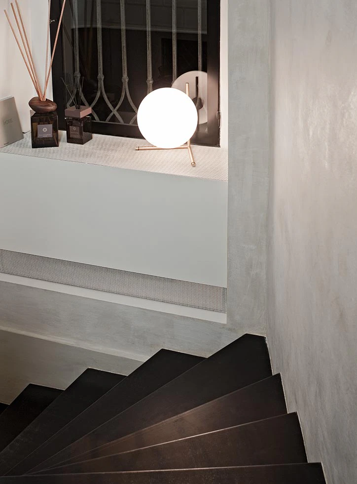 Montenapoleone Lounge | Flos