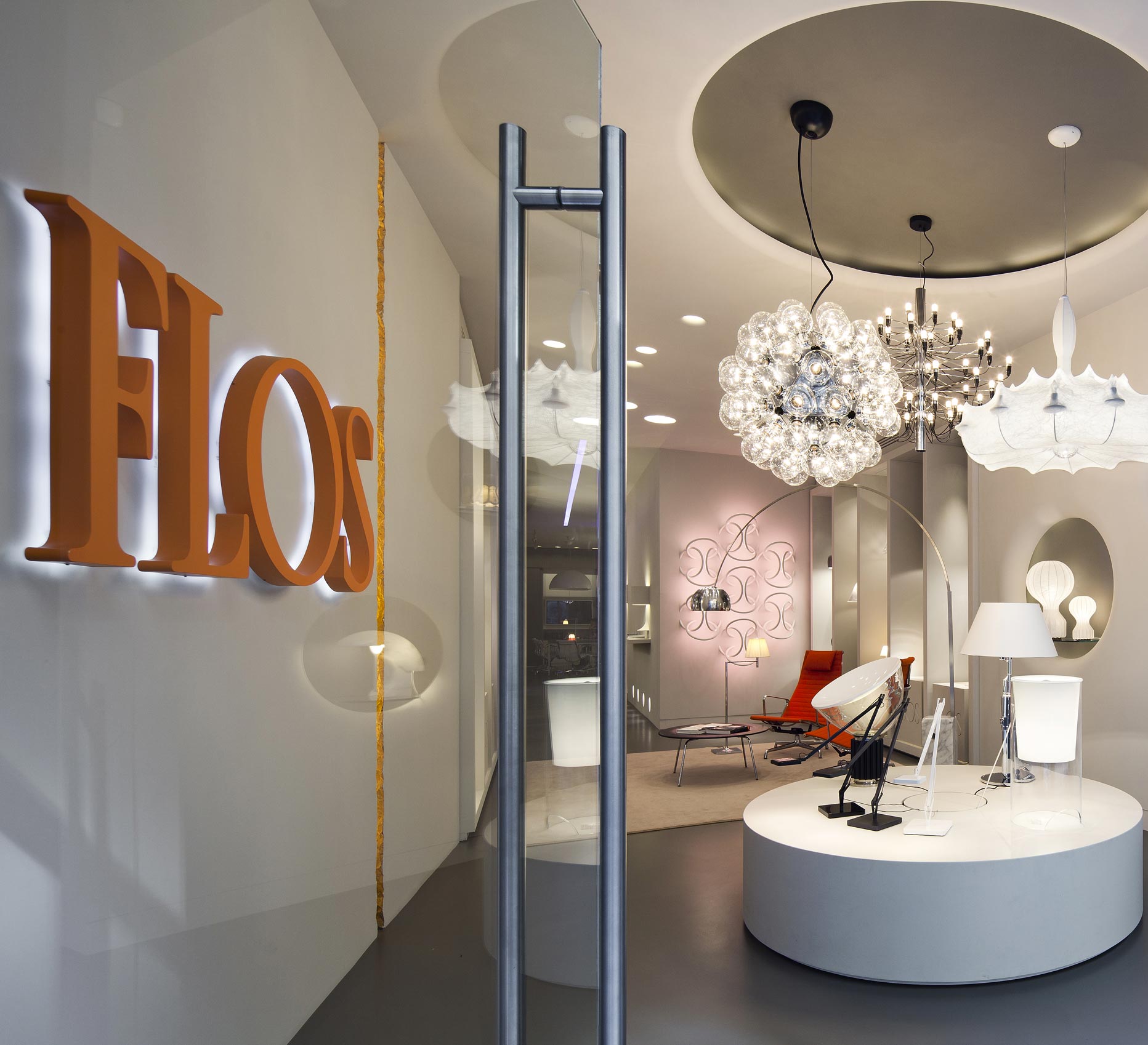 Lyon Flagship Store | Flos