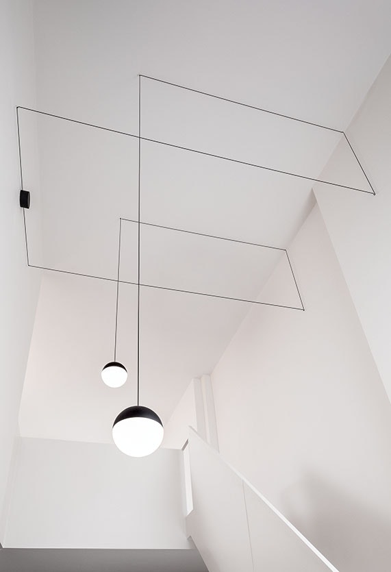 String Light - Sphere head - 22mt cable ペンダント | Flos