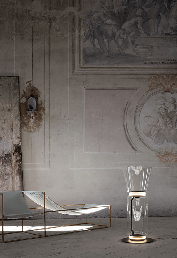 Noctambule F3 High Cylinders & Cone Big Base フロア | Flos